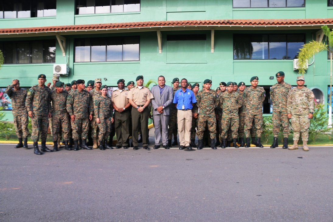 MP capacita a unidades del SENAFRONT y SENAN en el rol del Primer ...