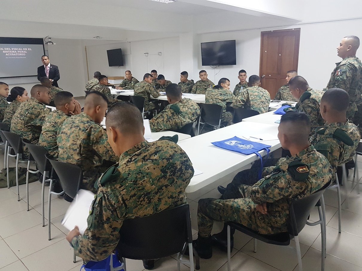 MP capacita a unidades del SENAFRONT y SENAN en el rol del Primer ...